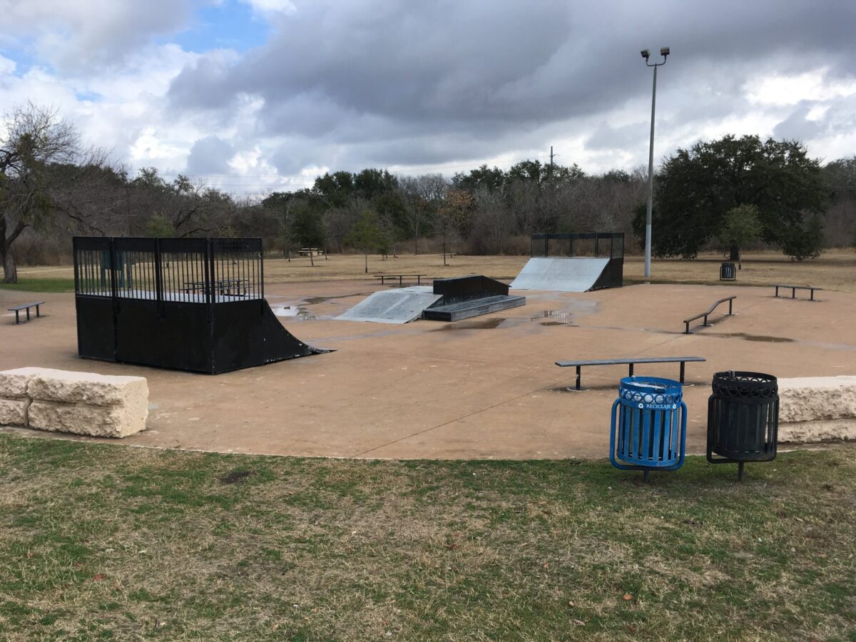 Medina Base Road Skatepark - Skatedex