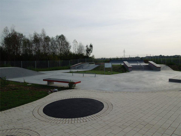 Planegg Skatepark - Skatedex