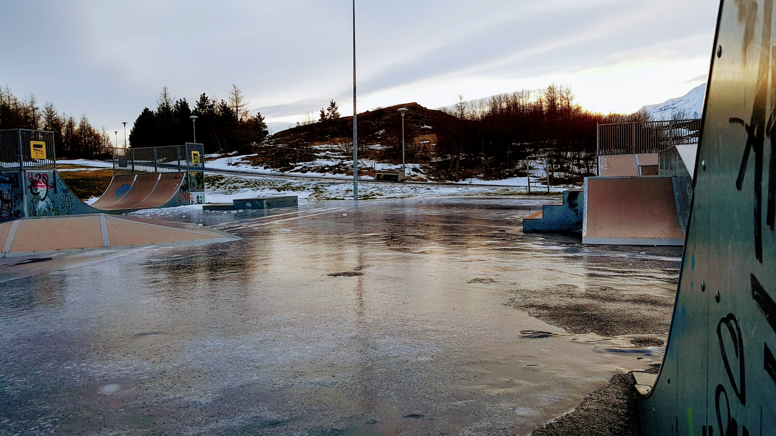 Hjólabrettasvæðið við Háskólann Skatepark - Skatedex